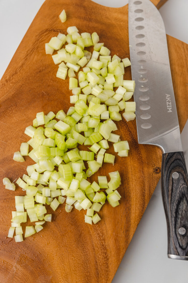 How To Cut Celery - yourcookingbuddy.com
